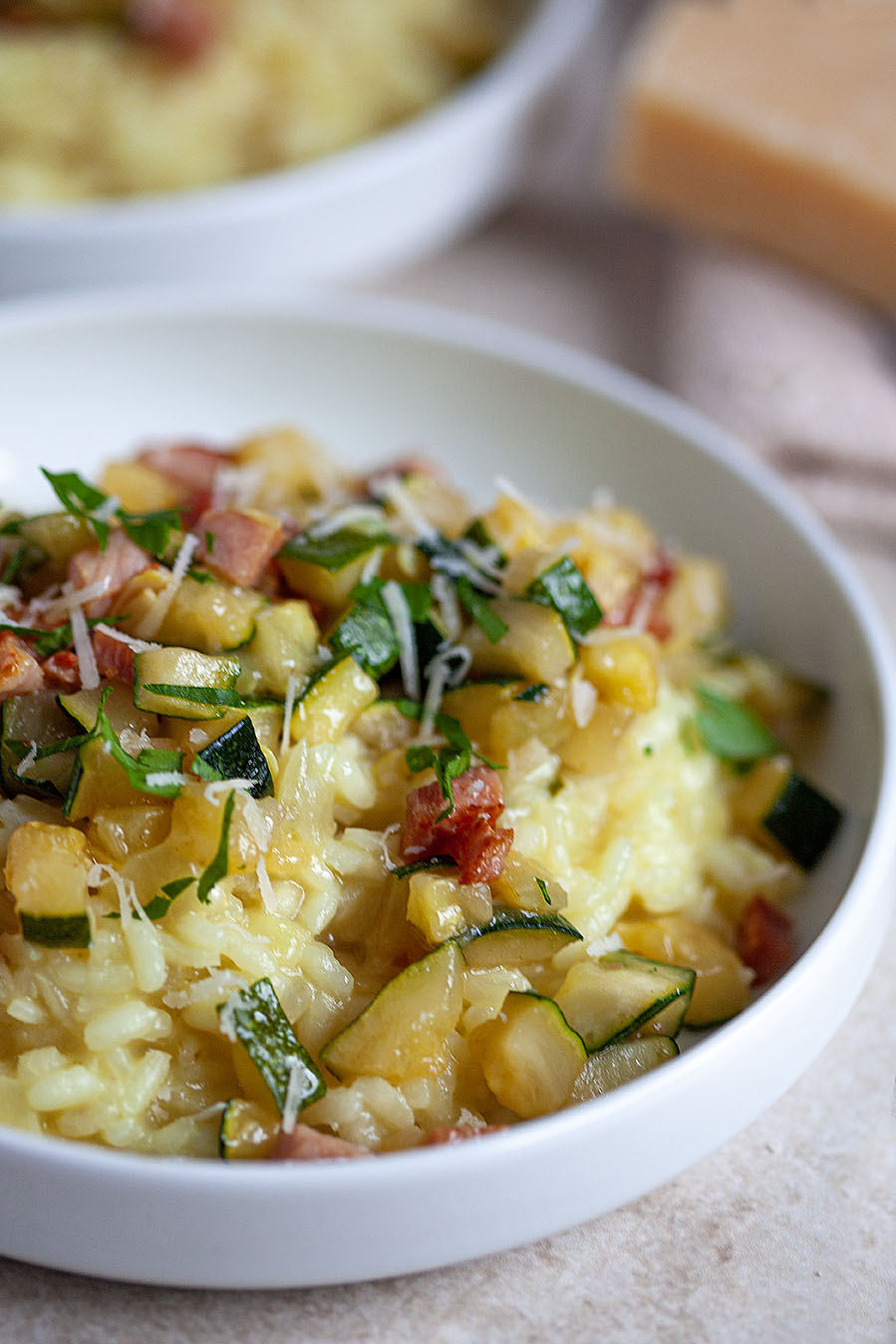 RISOTTO MET COURGETTE & SPEKJES.